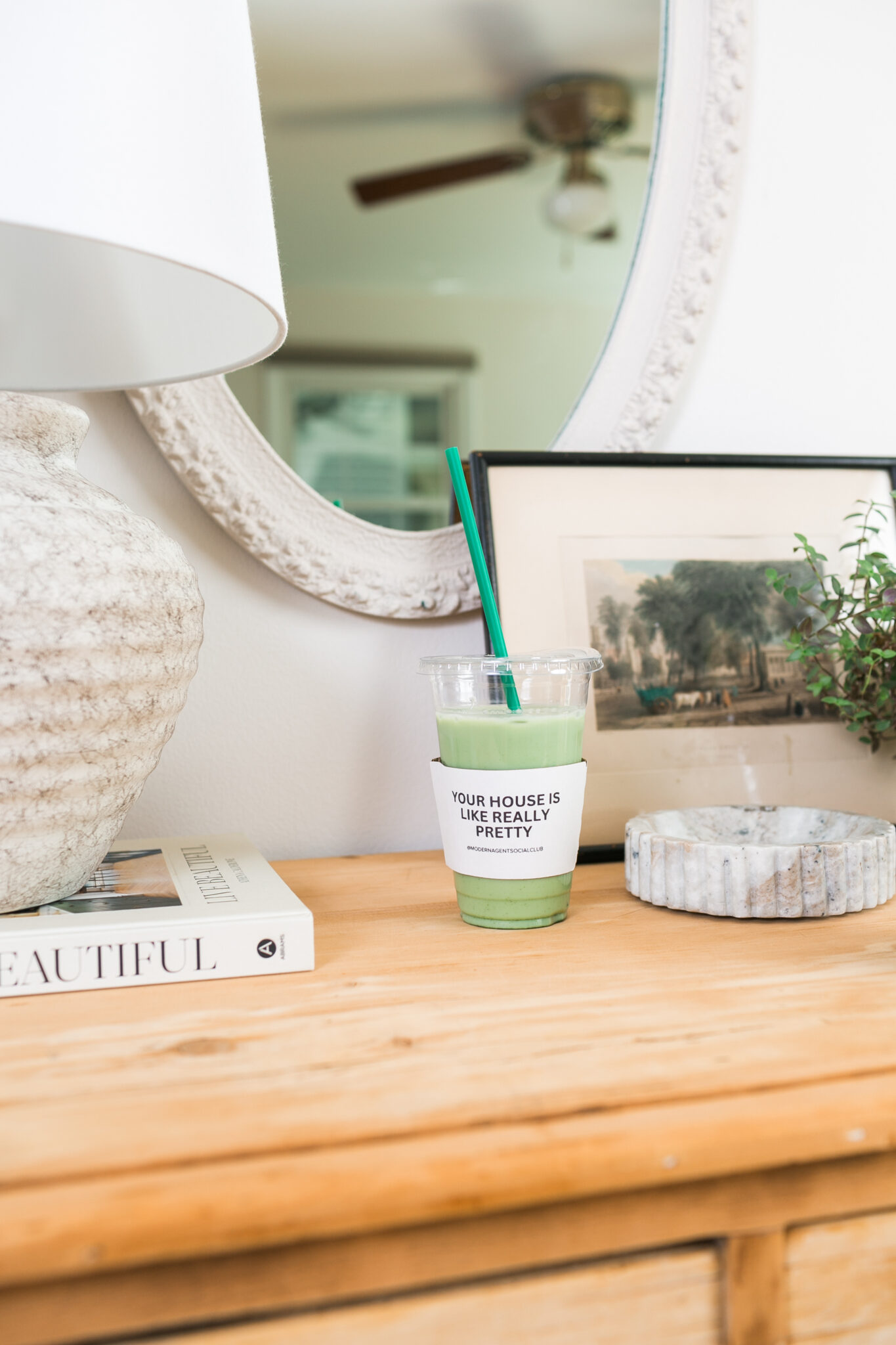 5 December Post Ideas for Real Estate Agents | modernagentsocialclub.com